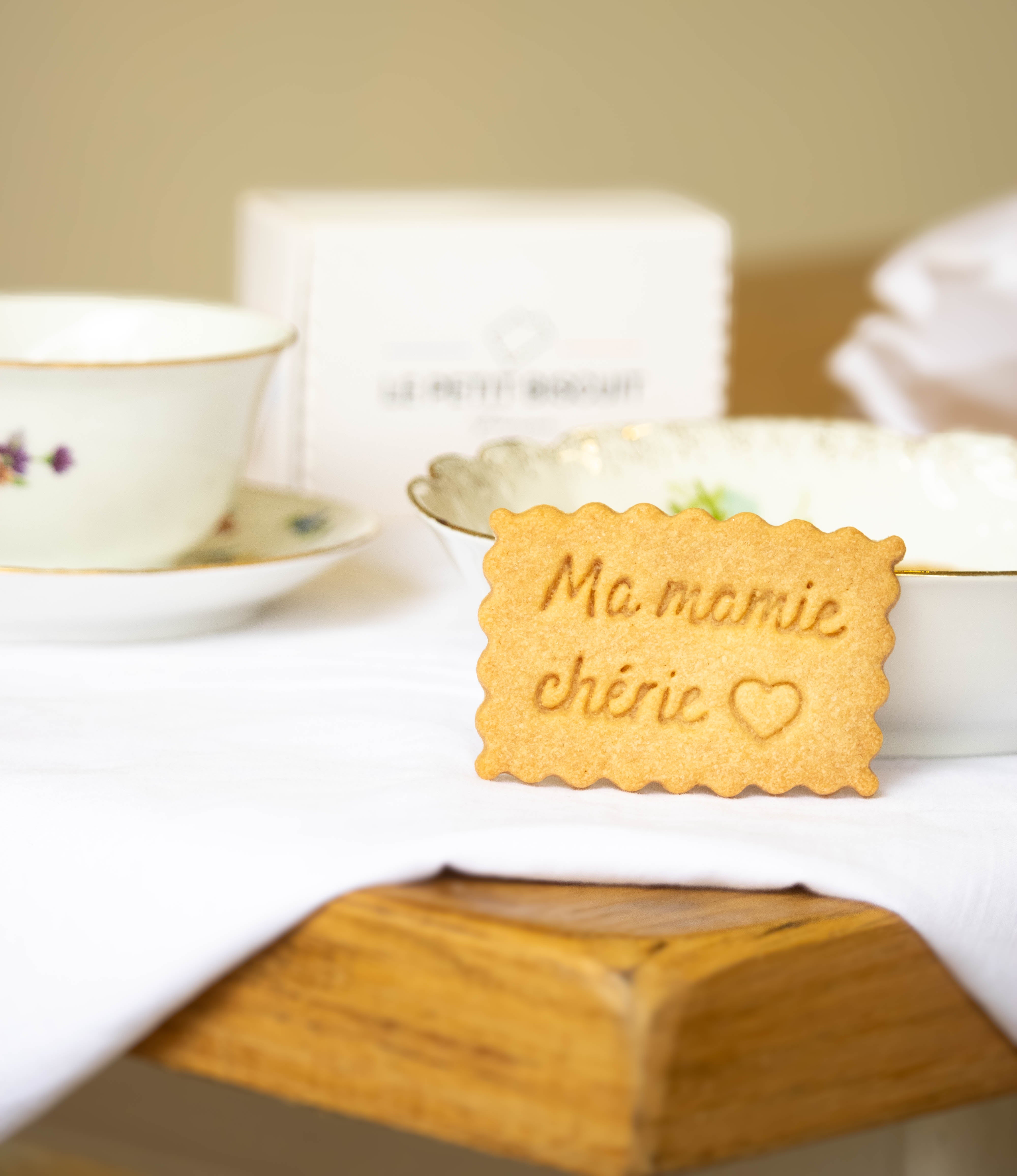 Biscuits Personnalisés avec Messages Originaux - Idée Cadeau Gourmande ...